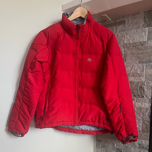 Nike ACG | Jackets & Coats | Nike Acg Womens Puffer Style Jacket Red ...